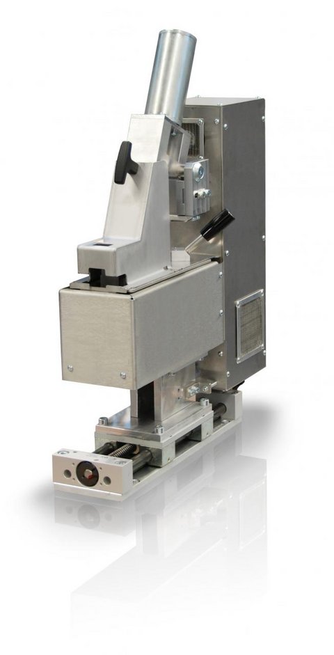 Automatic crimping processing stations